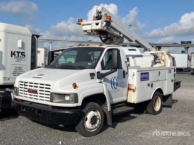 Altec AT235 35 ft on 2008 GMC 5500 4x2 Bucket Truck | Ritchie Bros ...