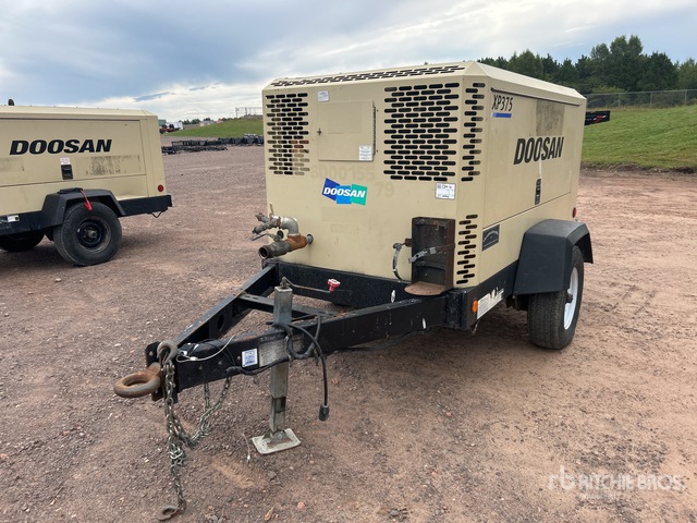 2013 Doosan XP375 375 cfm Mobile Air Compressor | Ritchie Bros. Auctioneers