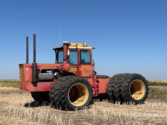 1975 Versatile 900 Articulated Tractor | Ritchie Bros. Auctioneers