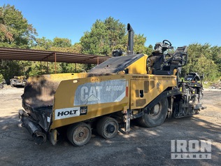 2015 Cat AP1000F Wheel Asphalt Paver in Fort Worth, Texas, United ...
