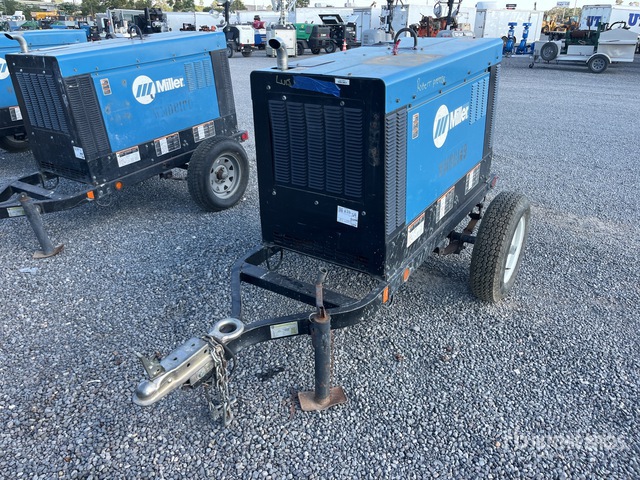 2017 Miller Big Blue 400 Pro 350 A Mobile Multi-Process Engine Driven Welder | Ritchie Bros ...