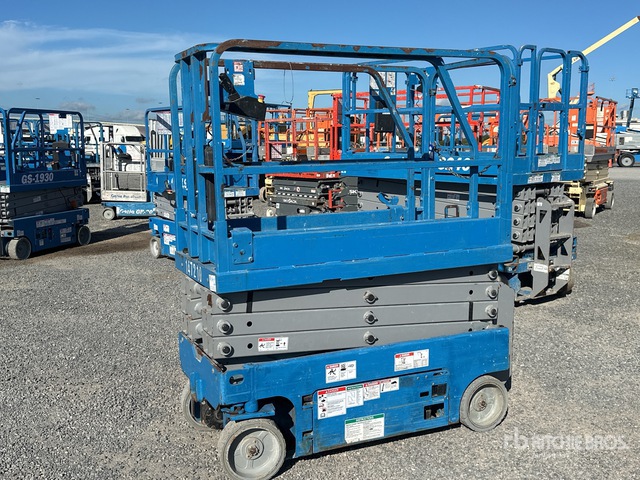 2015 Genie GS1930 Electric Scissor Lift | Ritchie Bros. Auctioneers