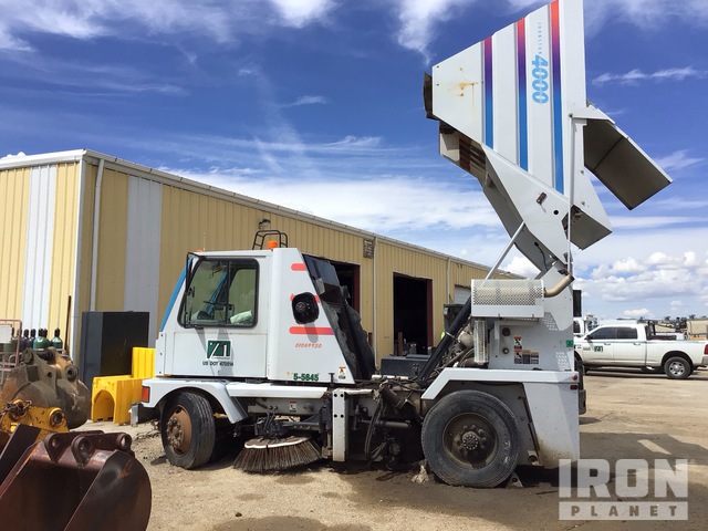 1999 Johnston 4000 Sweeper Truck in Casper, Wyoming, United States ...