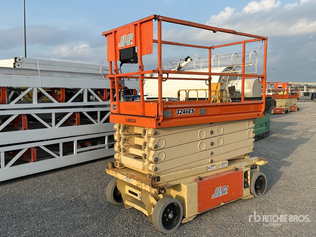 2015 JLG 3248RS Electric Scissor Lift | Ritchie Bros. Auctioneers