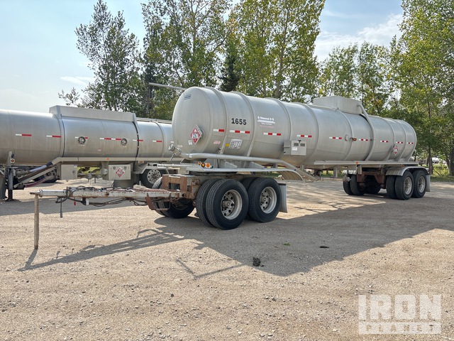 2013 Polar MC407 7400 gal Quad/A Pup Tanker Trailer | Ritchie Bros ...