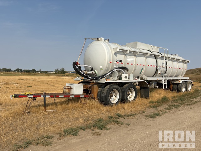 2007 Heil MC407 8500 gal Quad/A Pup Tanker Trailer | Ritchie Bros ...