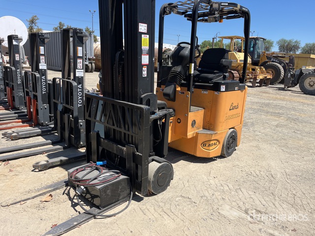 Bendi B30/42AC180D 3000 lb Electric Forklift | Ritchie Bros. Auctioneers