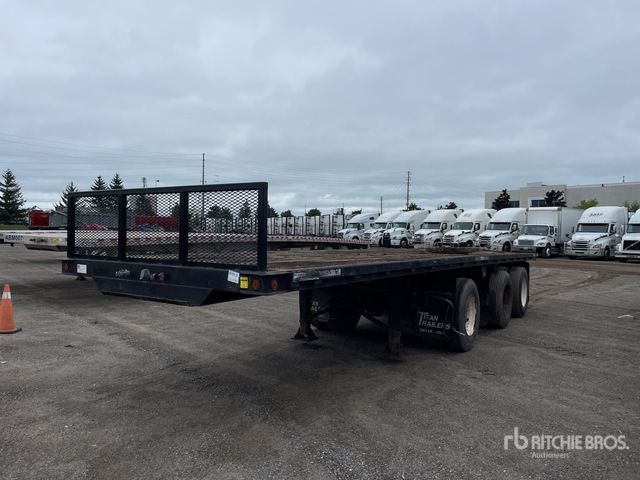 1999 Titan 35 ft Tri/A Flatbed Trailer | Ritchie Bros. Auctioneers