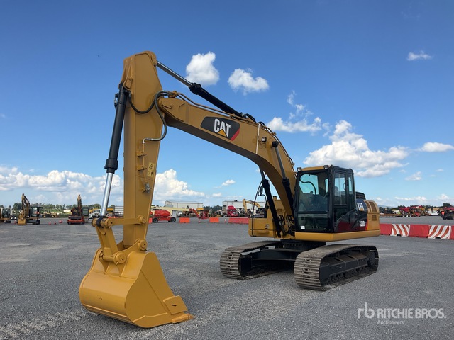 2013 Cat 320D2 Excavadora Hidráulica / Tracked Excavator | Ritchie Bros ...