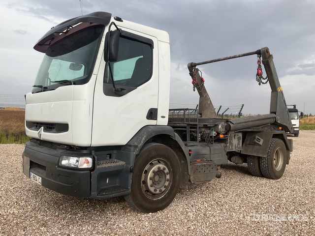 2000 Renault 260.18 4x2 Skip Loader Truck | Ritchie Bros. Auctioneers