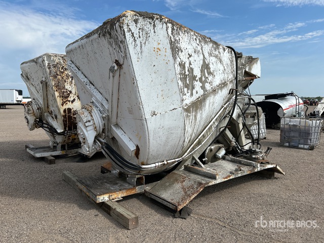Maxon Agitator Concrete Mixer | Ritchie Bros. Auctioneers