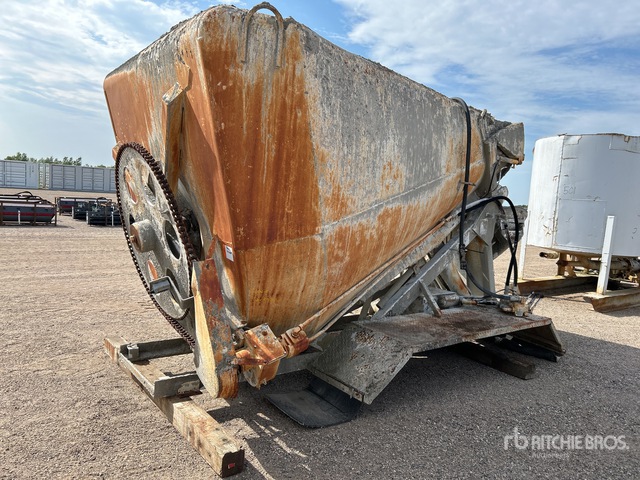 Maxon Agitator Concrete Mixer | Ritchie Bros. Auctioneers