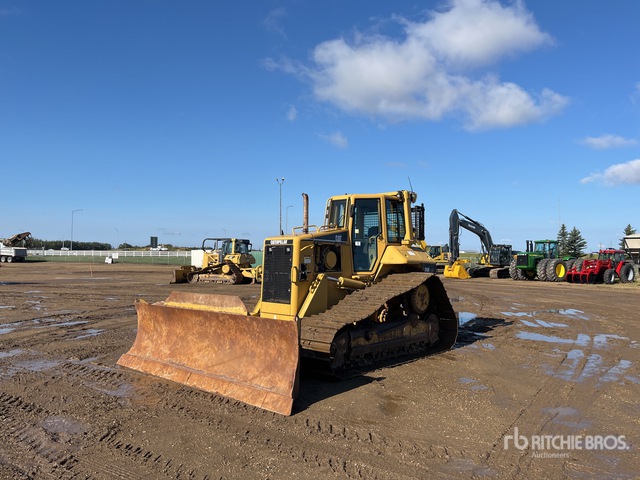 2004 Cat D6N LGP Crawler Dozer | Ritchie Bros. Auctioneers