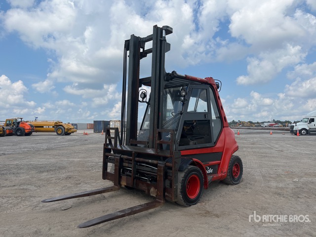 2000 Linde H70D Pneumatic Tire Forklift | Ritchie Bros. Auctioneers