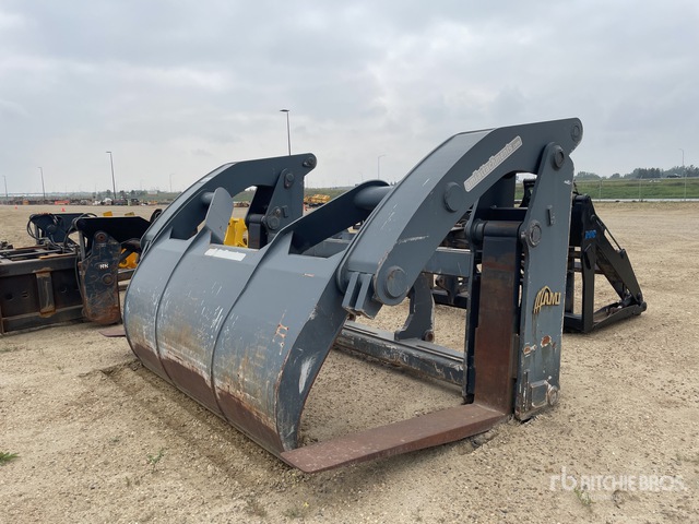 AMI 60 in Oversized Pipe Grapple Lugging - Fits Volvo 150-180 Loaders ...
