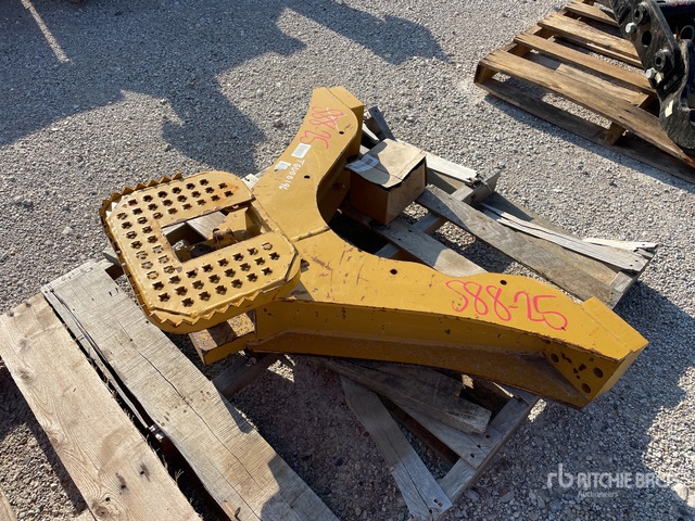 Cat Crawler Tractor Counterweight - Fits Cat D6N | Ritchie Bros ...