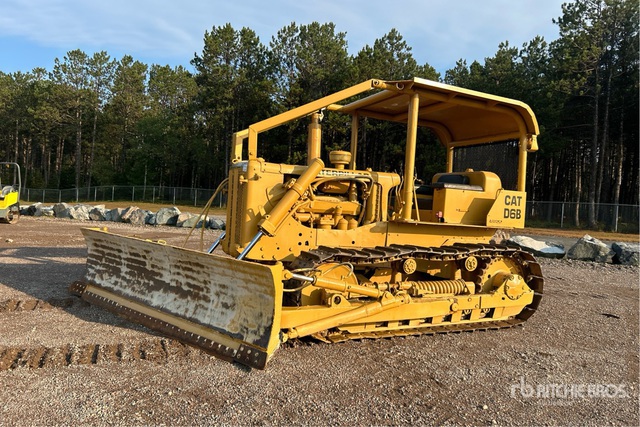 1967 Cat D6B Tractor de cadenas | Ritchie Bros. Auctioneers