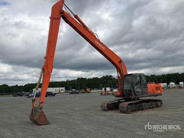 2006 Hitachi ZX200 Long Reach Tracked Excavator | Ritchie Bros. Auctioneers
