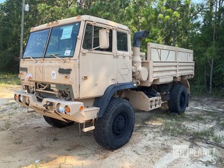 Surplus 1995 Stewart & Stevenson M1081 LMTV 4x4 Cargo Truck in ...