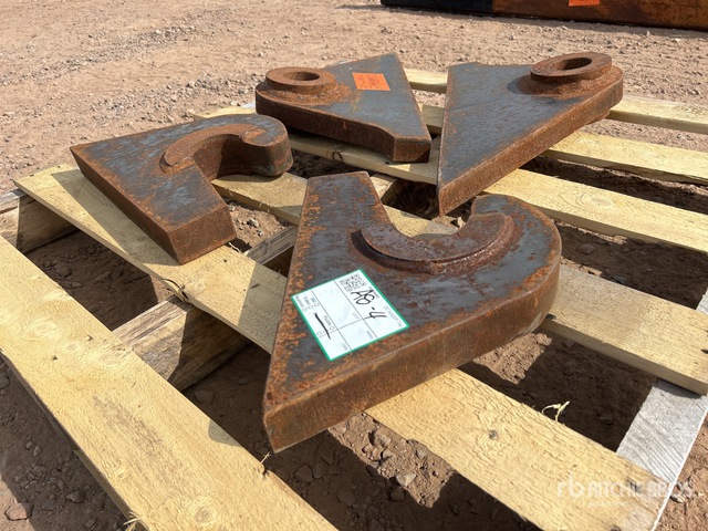 Weld-On Q/C Bucket Brackets - Fits Volvo Style (Unused) | Ritchie Bros ...