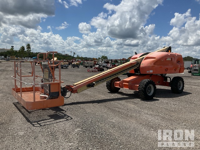 2013 JLG 400S 4WD Diesel Telescopic Boom Lift | Ritchie Bros. Auctioneers