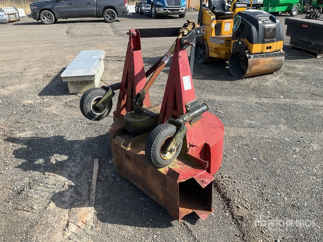Olathe 61 3-Point Hitch Leaf Blower | Ritchie Bros. Auctioneers