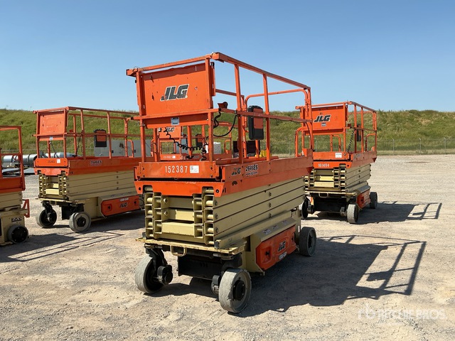 2015 JLG 2646ES Electric Scissor Lift | Ritchie Bros. Auctioneers