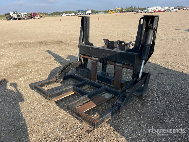 EFI Pipe Clamp Excavator Grapple | Ritchie Bros. Auctioneers