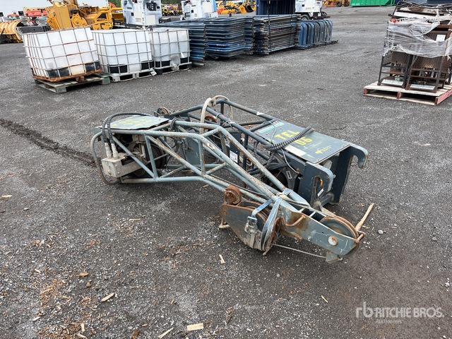 Quantity of (2) Merlo Treemme 80 in 1500 kg Hydraulic Boom Winch - Fits ...