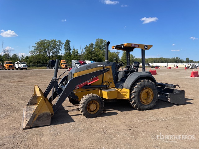 2020 John Deere 210L 4x4 Landscape Loader | Ritchie Bros. Auctioneers
