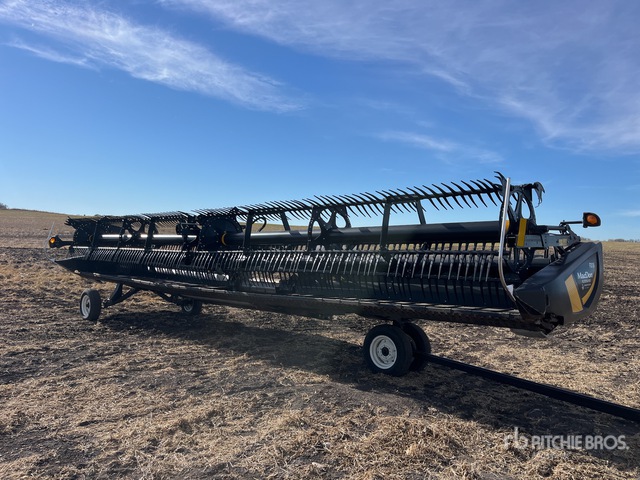 2021 MacDon FD135 35 ft Flex Draper Combine Header | Ritchie Bros ...