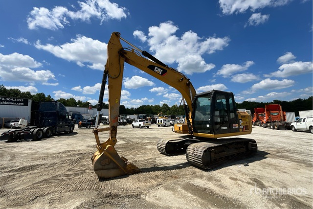 2017 Cat 313F L GC Tracked Excavator | Ritchie Bros. Auctioneers