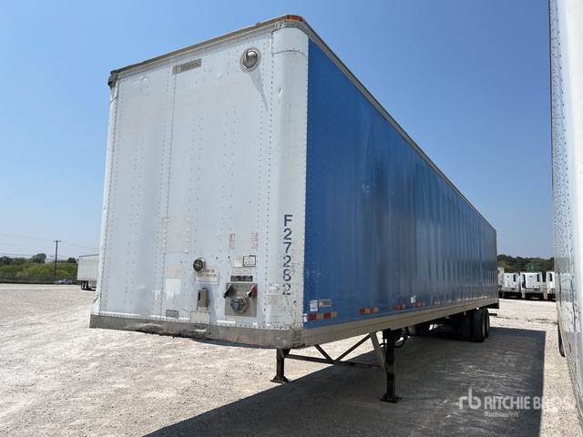 2001 Manac 57TAV 57 ft x 102 in T/A Van Trailer | Ritchie Bros. Auctioneers