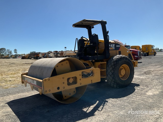 2009 Cat CS-533E Rodillo / Rodillo compactador | Ritchie Bros. Auctioneers