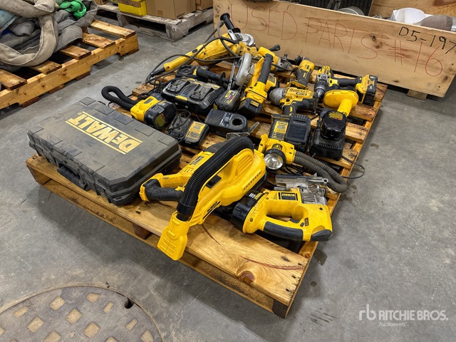 Quantity of Dewalt Hand Tools | Ritchie Bros. Auctioneers