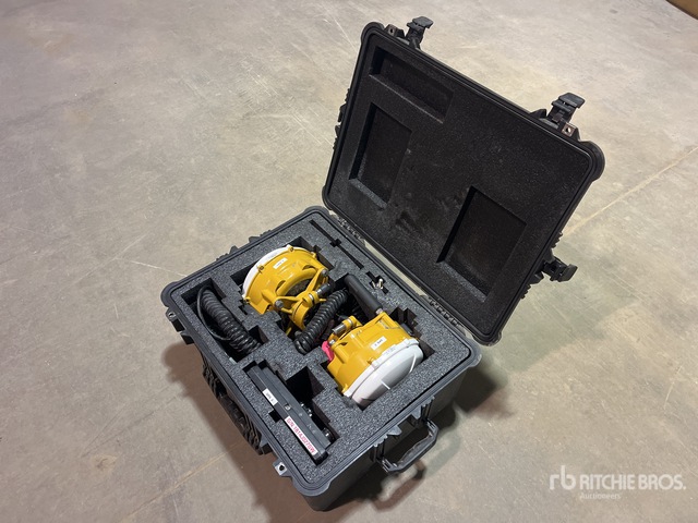 Cat Accugrade 992 Machine Control Pods | Ritchie Bros. Auctioneers