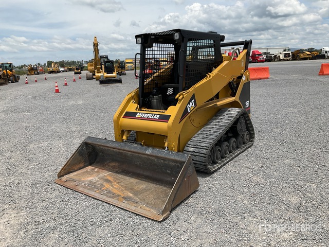2004 Cat 257 Minicargador / Compact Track Loader | Ritchie Bros ...