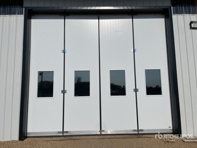 Quantity of (5) Findoor Bi-Fold Shop Doors | Ritchie Bros. Auctioneers