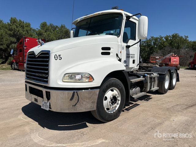2013 Mack CXU613 6x4 T/A Day Cab Truck Tractor | Ritchie Bros. Auctioneers