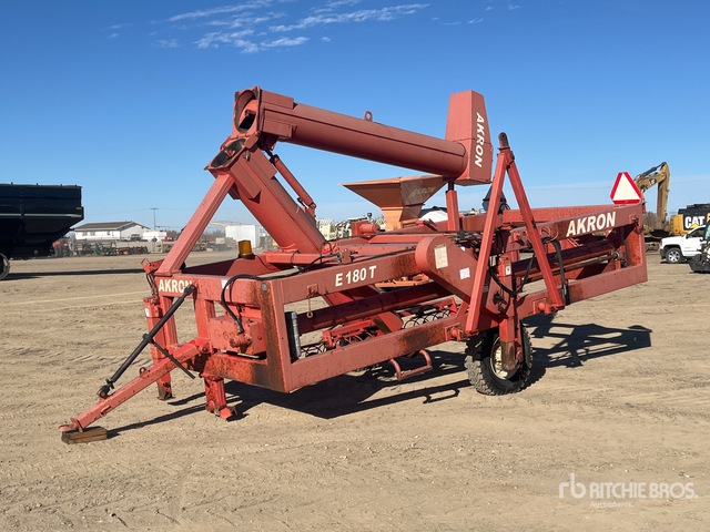 2007 Akron E180T 10 ft Grain Extractor | Ritchie Bros. Auctioneers