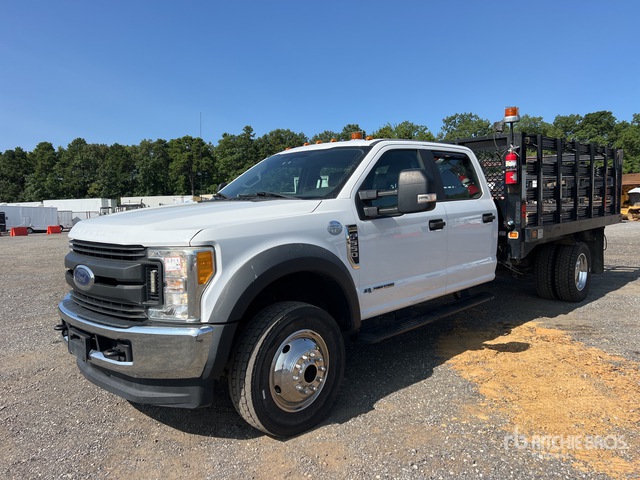 2017 Ford F-550 XL 4x4 Crew Cab Flatbed Truck | Ritchie Bros. Auctioneers