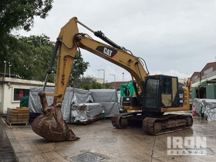 2012 Cat 320ERR Tracked Excavator in FOB Hong Kong, Hong Kong ...
