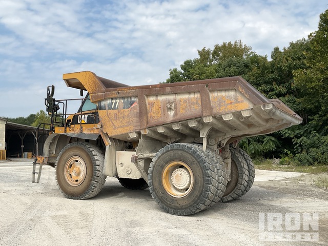 2010 Cat 772 Haul Truck in McMinnville, Tennessee, United States ...