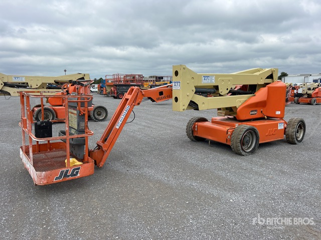 2001 JLG E450A 2WD Electric Articulating Boom Lift | Ritchie Bros ...