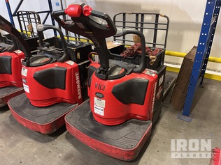 Raymond 8410 6000 lb Electric Pallet Jack in Houston, Texas, United ...