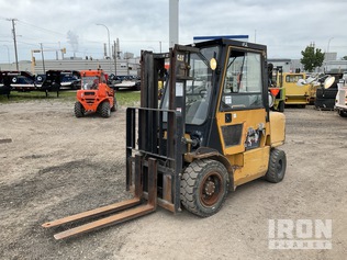 2003 Cat GP30K 6000 lb Pneumatic Tire Forklift in Grand Forks, North ...
