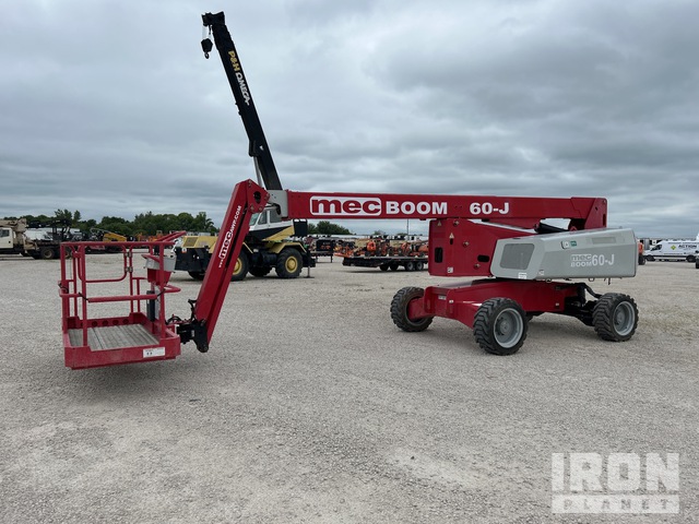 2018 MEC 60-J 4WD Diesel Articulating Boom Lift in Morris, Illinois ...
