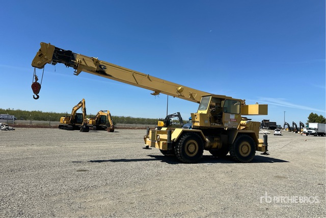 1982 Grove RT518 36000 lb 4x4 Grúa todoterreno | Ritchie Bros. Auctioneers