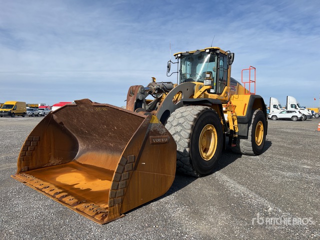2018 Volvo L260H Wheel Loader | Ritchie Bros. Auctioneers