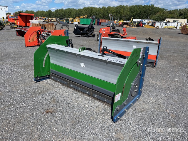 Metal Pless 6 ft - 11 ft 6 in Extendable Snow Pusher | Ritchie Bros ...